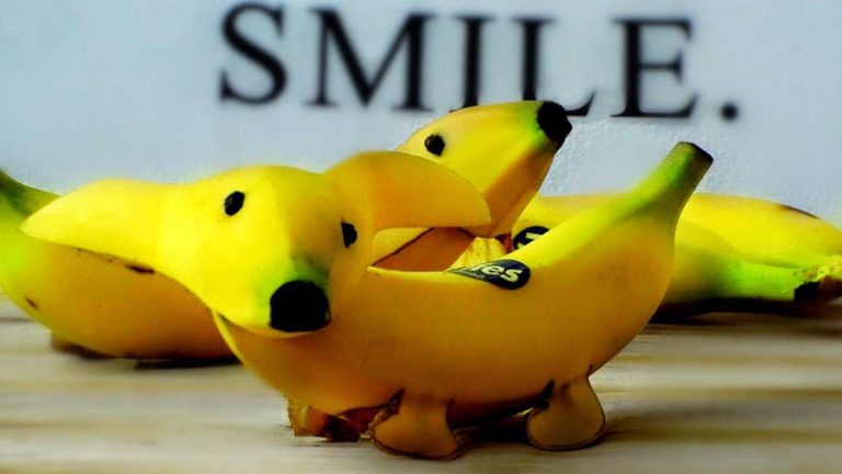 Creative Banana Decoration Art Ideas - Tasty Food Ideas