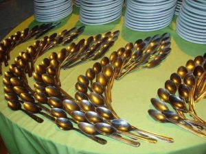 Creative DIY Spoon Art Ideas to Steal the Show - Tasty Food Ideas